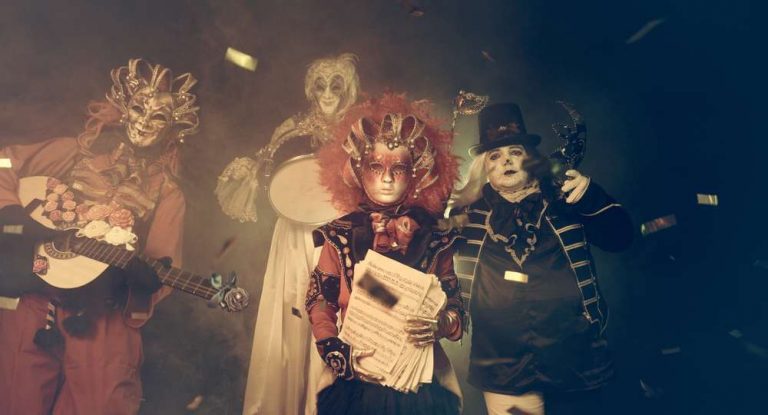 La historia detrás del disfraz: descubre por qué nos disfrazamos en ...